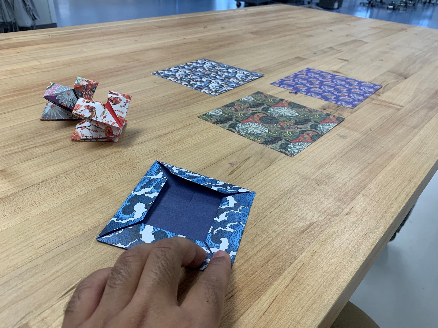 How to Create Transforming Origami - Ignite Studio at HEPL